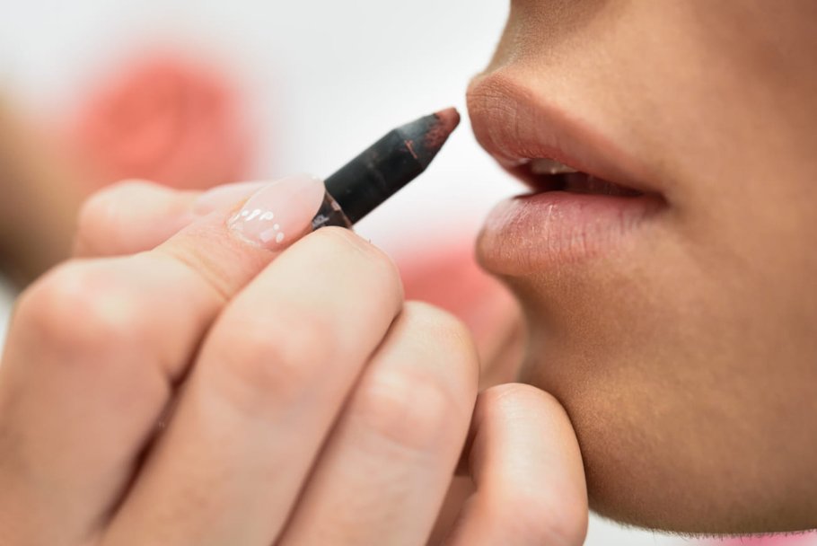 Cómo marcar el arco de cupido de tus labios | L'Oreal Paris