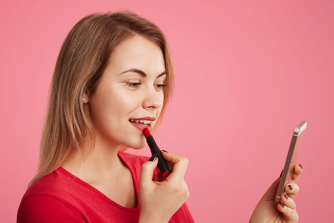 Cómo marcar el arco de cupido de tus labios | L'Oreal Paris