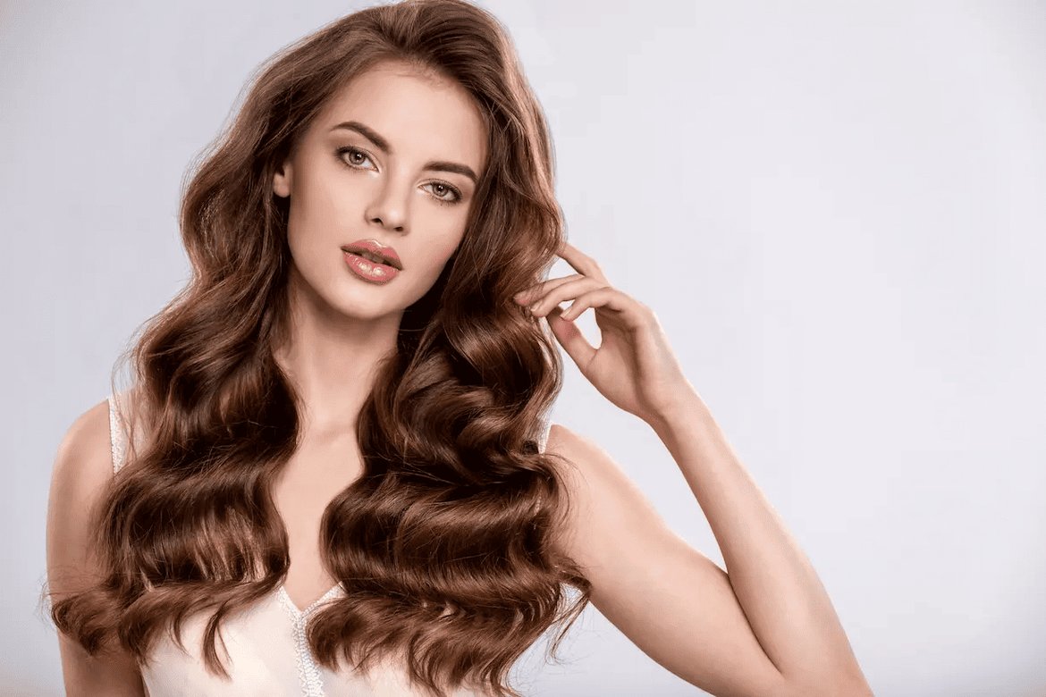 Reflejos en pelo castaño: consigue un look natural | L'Oréal Paris