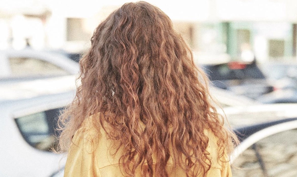 El rubio cobrizo te/nos está llamando | Cabello | L’Oréal Paris