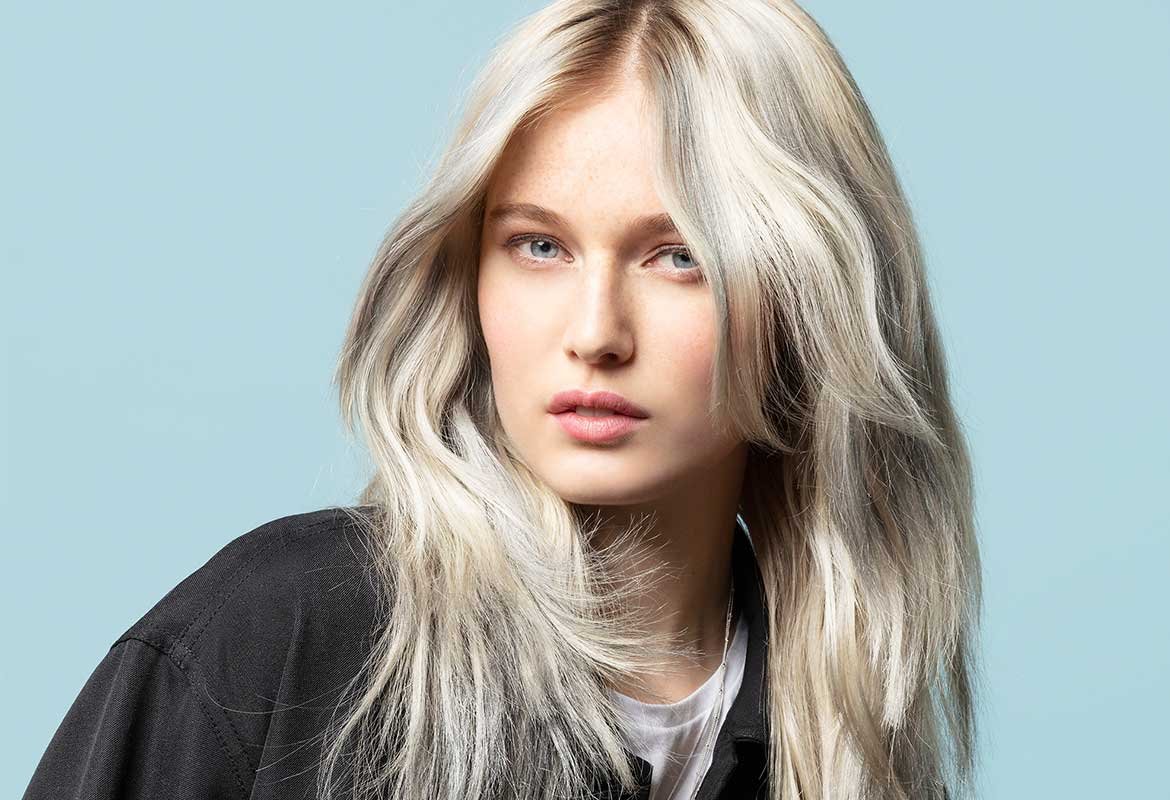 Pelo gris, ¿sí o no? | Cuidado del cabello | L'Oréal Paris